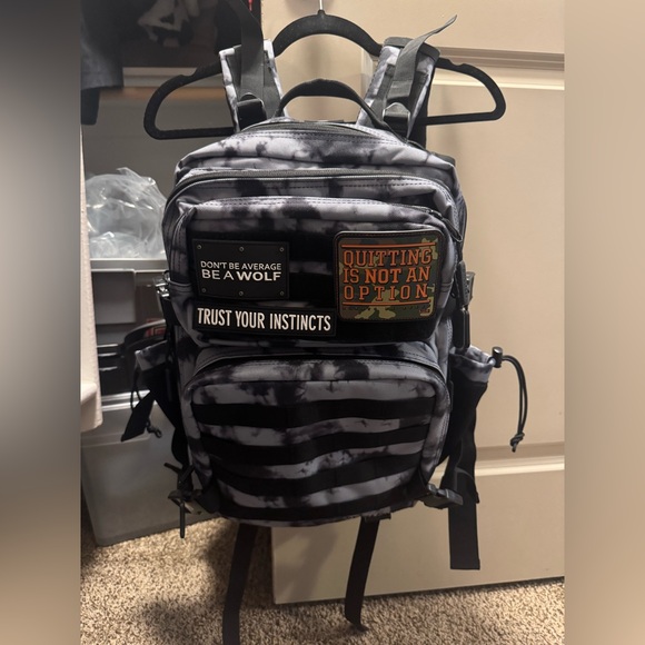 Wolfpak | Bags | Wolfpak 35l Timber Wolf Meal Prep Management Backpack ...